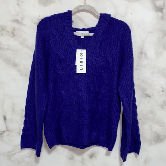 KIKIT | Sweaters | Kikit Vneck Braided Pattern Knit Hoodie Sweater ...